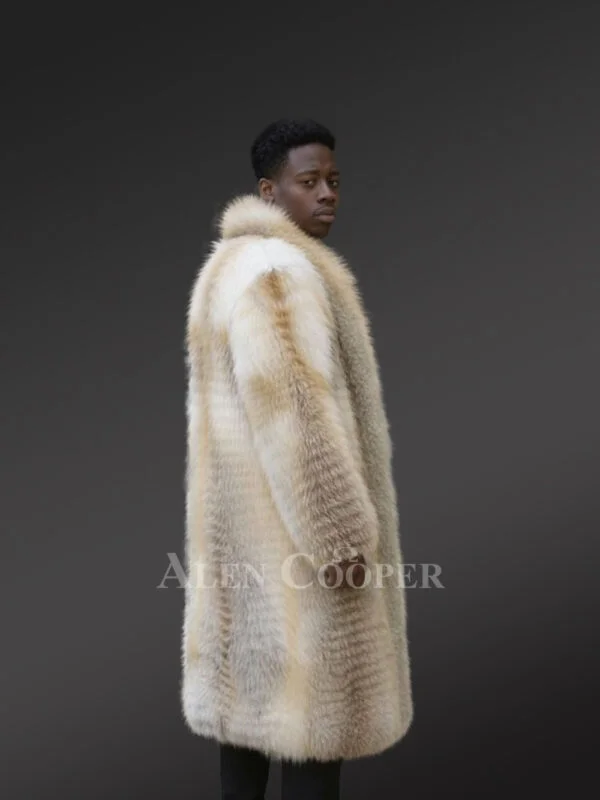 Men’s Golden Island Fox Fur Stroller